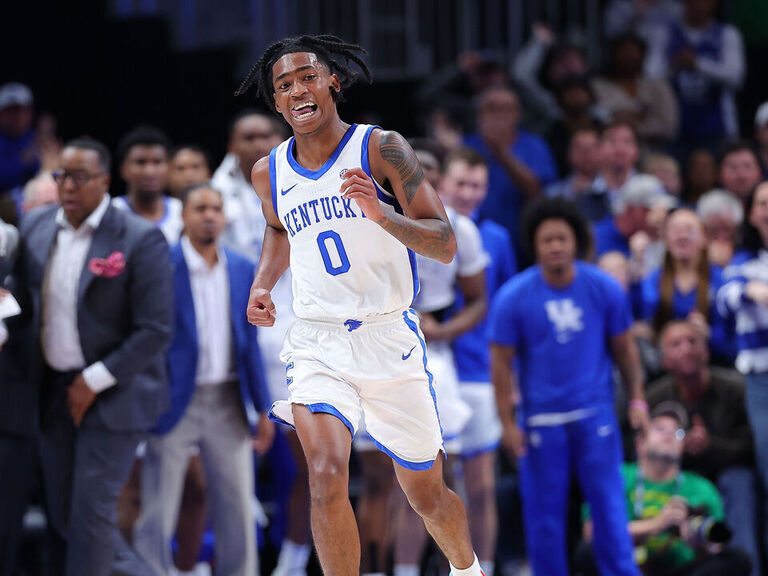 Dillingham scores 17 points, No. 14 Kentucky holds off No. 9 North ...