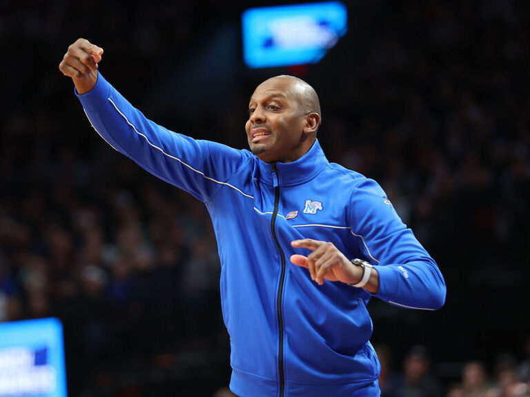 Jones scores 26 as No. 23 Memphis uses 2nd-half rally to defeat No. 22 ...