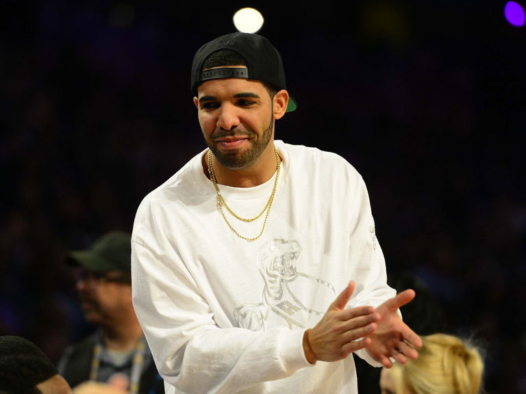 Watch: Drake makes corny pun while wishing Little League team good luck ...