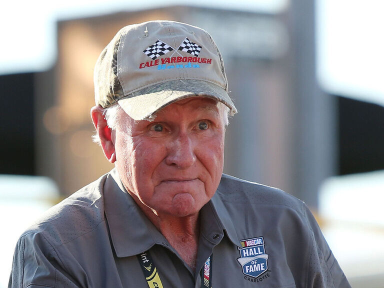 NASCAR Hall of Famer Cale Yarborough dies at 84 | theScore.com