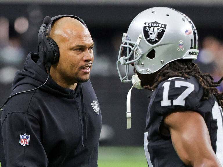 Raiders' Pierce unsure what went wrong with Adams: 'Ask Davante ...