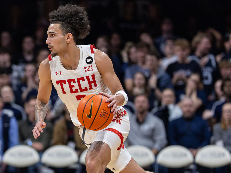 Isaacs leads Texas Tech past No. 20 Texas a day after assault lawsuit ...