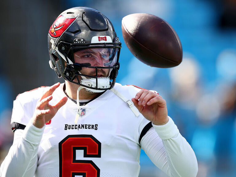 Buccaneers QB Baker Mayfield active for win-and-in matchup against Panthers | theScore.com