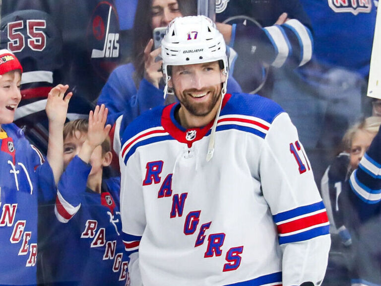 Rangers' Wheeler available for Eastern Conference Final | theScore.com