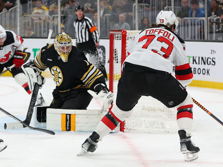 All-Star Swayman posts 31-save shutout vs. Devils | theScore.com