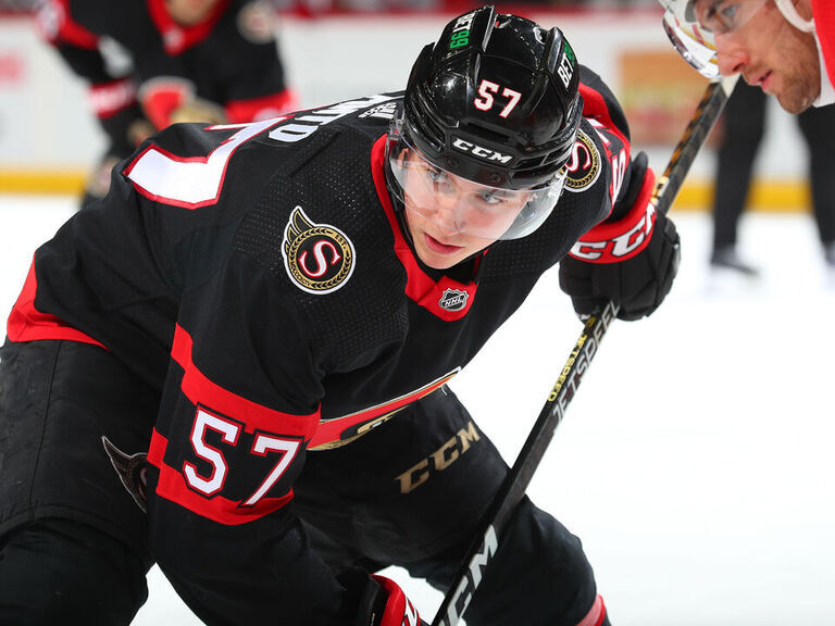 Senators sign suspended RFA Pinto to 1-year deal | theScore.com