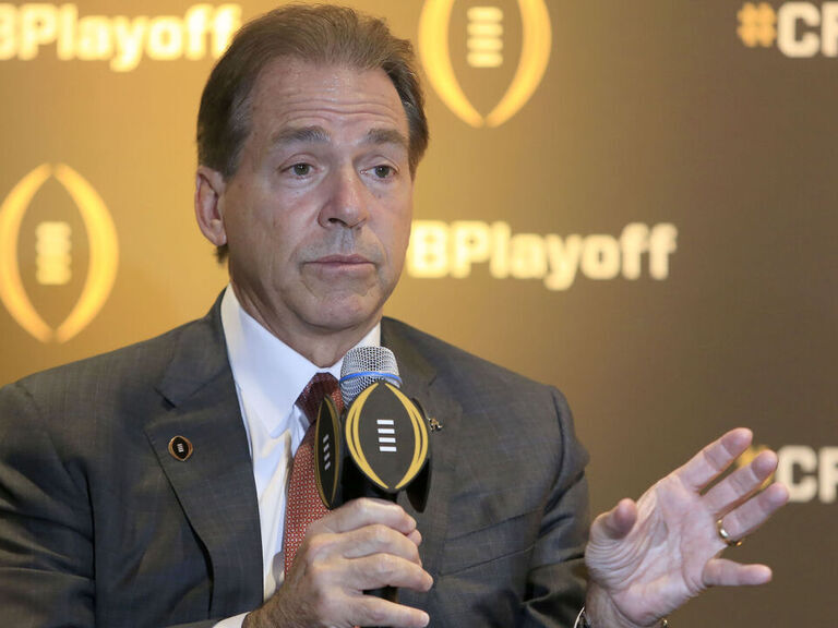 Saban joining ESPN's College GameDay as analyst | theScore.com