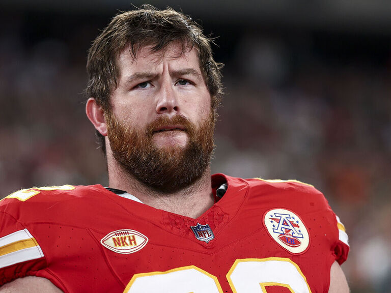Chiefs rule out All-Pro Thuney for Super Bowl | theScore.com