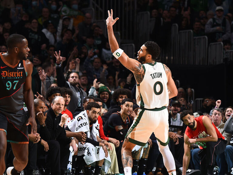 Tatum scores 35 and Celtics rally to beat Wizards for 40th win | theScore.com