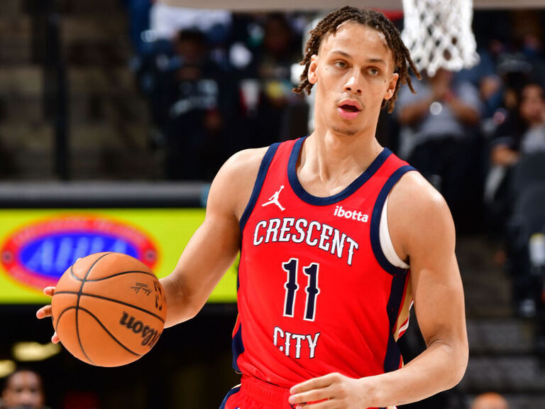 Pelicans' Daniels out indefinitely with meniscus tear | theScore.com