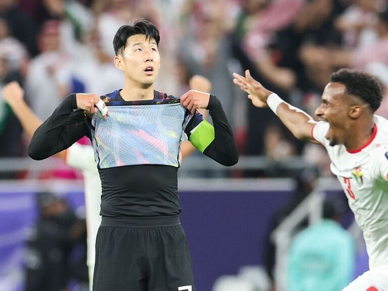 Son injured finger in table tennis row on eve of South Korea's Asian ...