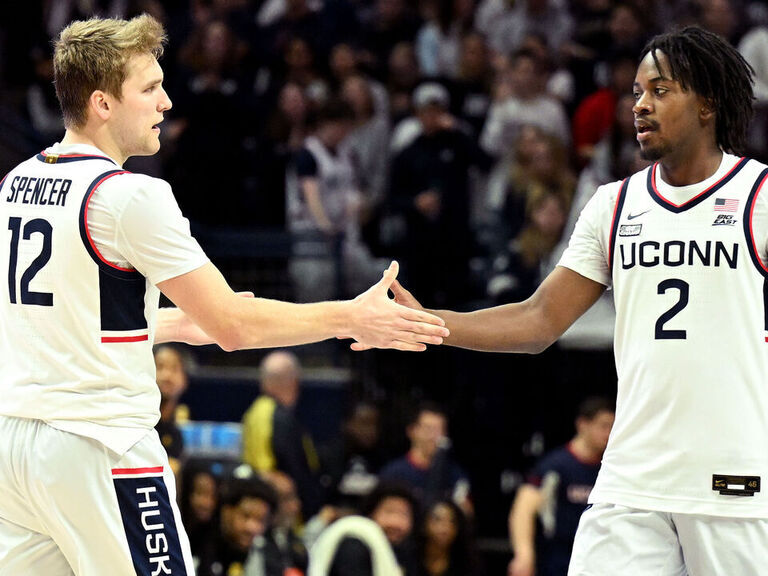 UConn players putting winning over stats in hopes NBA will notice ...