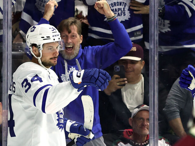 By the numbers: Matthews' 50-goal blitz | theScore