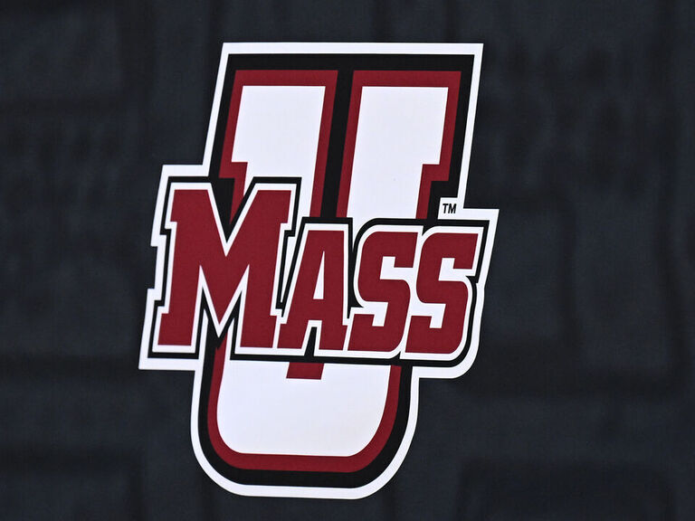 Report: UMass set to join MAC for all sports in 2025-26 | theScore.com