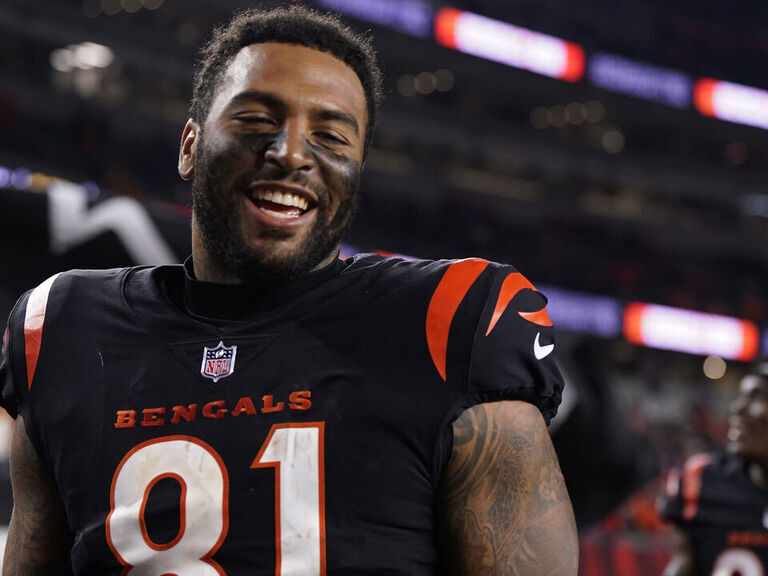 Report: Chiefs signing Irv Smith Jr. | theScore.com