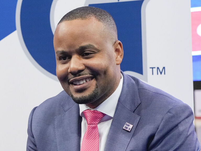 Georgetown removes interim tag from Darnell Haney | theScore.com