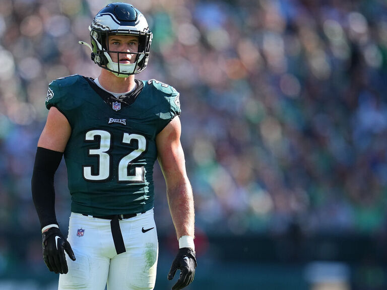 Eagles sign Blankenship to 1-year extension | theScore.com