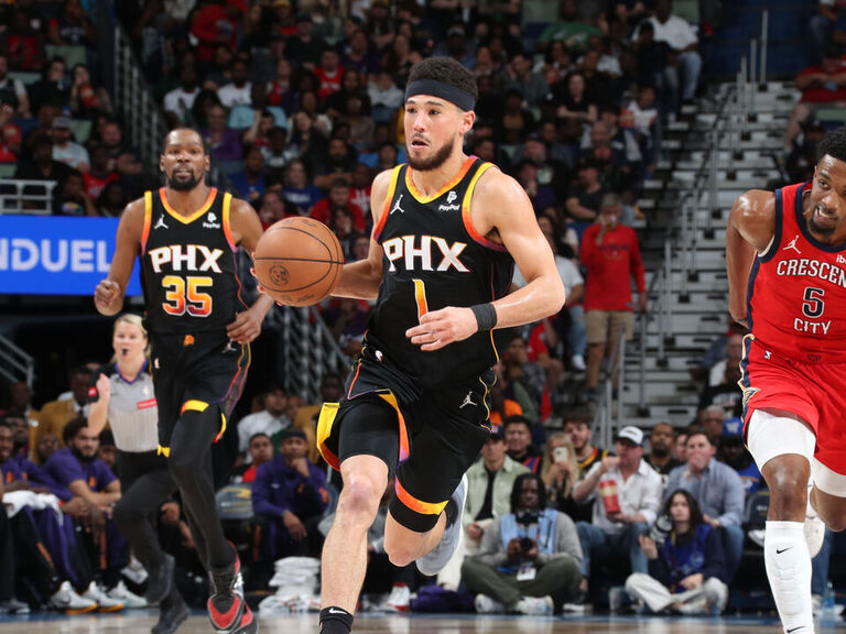 Booker scores 52 points to lift Suns over Pelicans | theScore.com