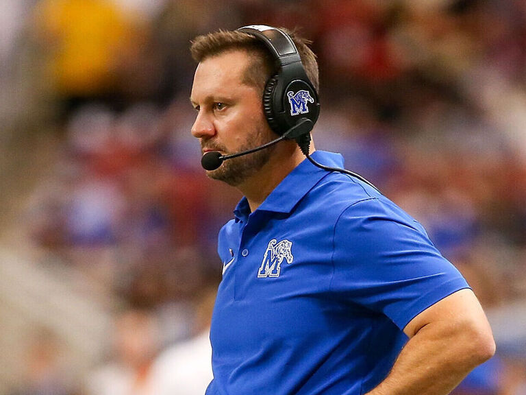 Memphis extends coach Silverfield's contract through 2028 season ...