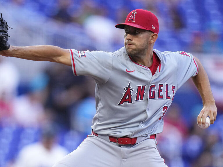 Angels drop Marlins to 0-6 behind Anderson's gem | theScore.com