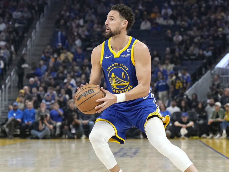 Klay bashes Rockets' Eason for anti-Warriors shirt | theScore.com