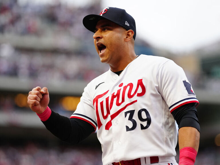 Padres add Solano on minor-league deal | theScore.com