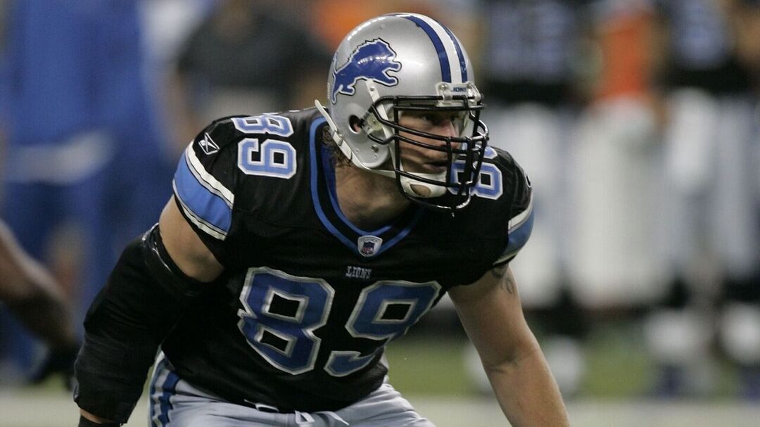 Lions unveil new uniforms, including black alternate jersey…