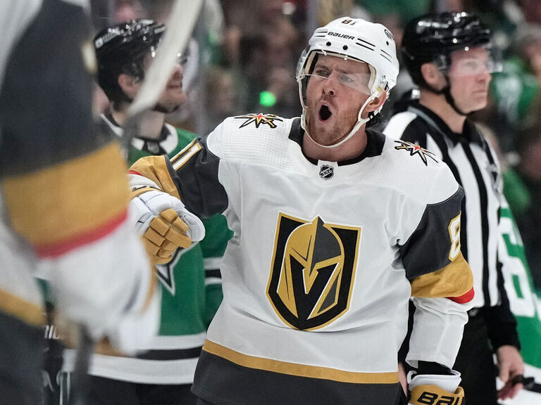 Golden Knights edge Stars to take 2-0 series lead | theScore.com