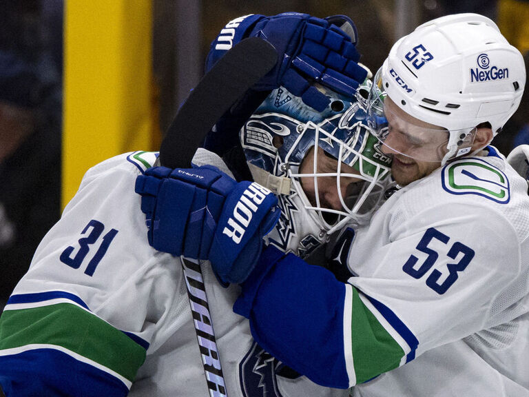 Silovs embraces rush of Game 4 win: 'Time to shine' | theScore.com