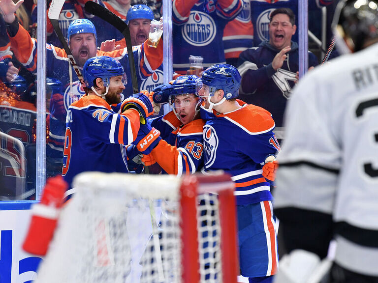 Oilers punch ticket to Round 2 with takedown of Kings | theScore.com