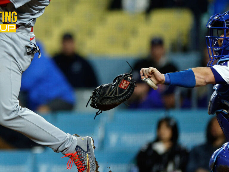 Starting Lineup: Interference surge and 8 more MLB items | theScore.com