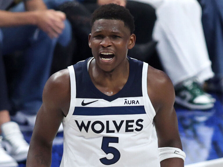Ant drops 29, T-Wolves force Game 5 vs. Mavs | theScore.com