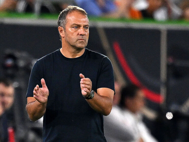 Flick named new Barcelona manager | theScore.com