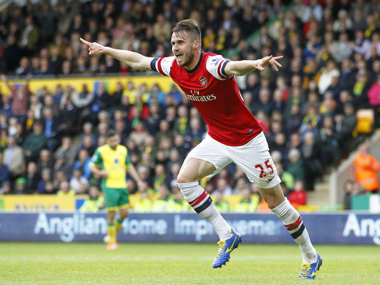 Report: Arsenal signs Carl Jenkinson to 5-year extension, loans him to ...