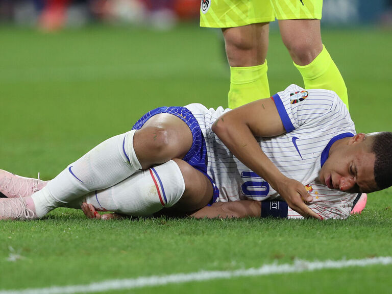 Mbappe avoids surgery on broken nose, will need face mask to play ...
