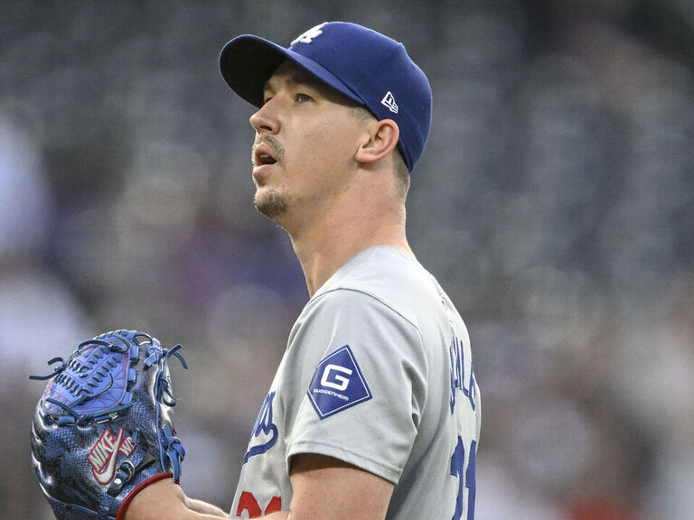 Report: Mets showing interest in Buehler | theScore.com