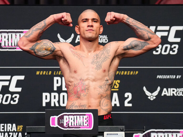UFC 303 weigh-in results: Pereira, Prochazka cleared for title fight ...