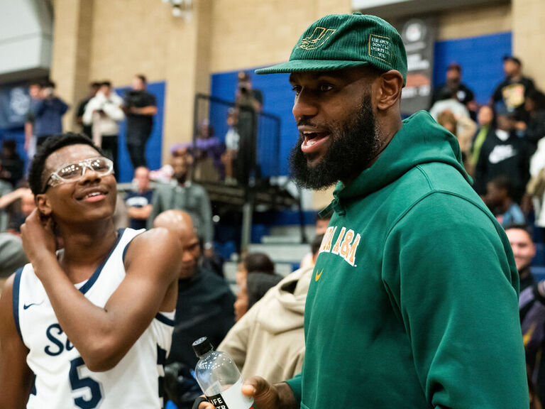 Bryce James expects LeBron to retire before he's drafted: 'He gonna be ...