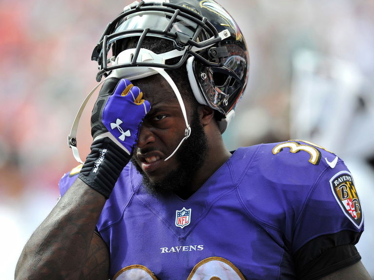 Report: Ravens' Bernard Pierce arrested for DUI | theScore.com