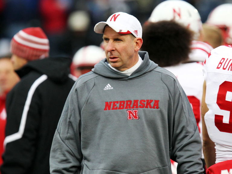 Bo Pelini accuses Michigan State of clapping to disrupt Nebraska's ...