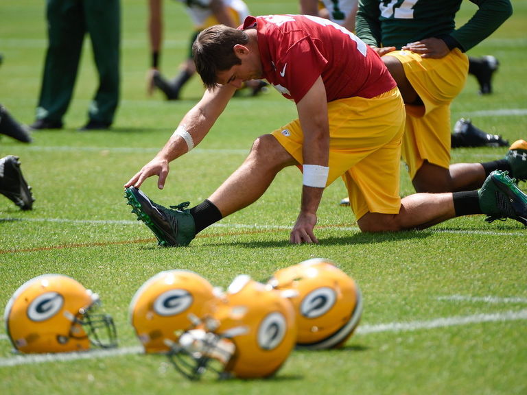 Forever Faster Training Series: Aaron Rodgers credits hot yoga ...