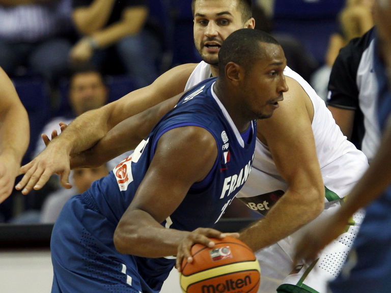 Boris Diaw irons out insurance issue; will play for France in World Cup ...