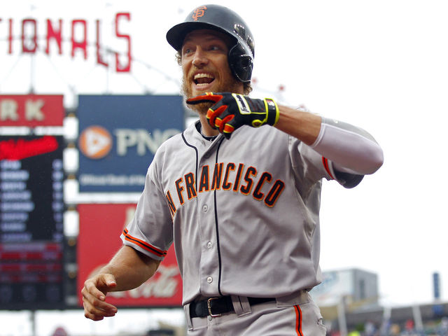 GIF: Watch Hunter Pence hit HR on pitch almost 15 inches ab…
