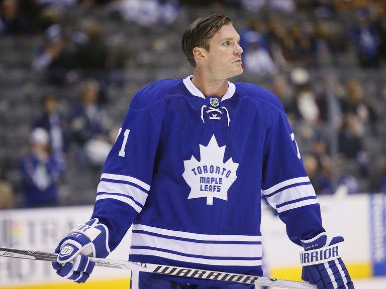 David Clarkson removed from preseason game for 'precautionary reasons ...