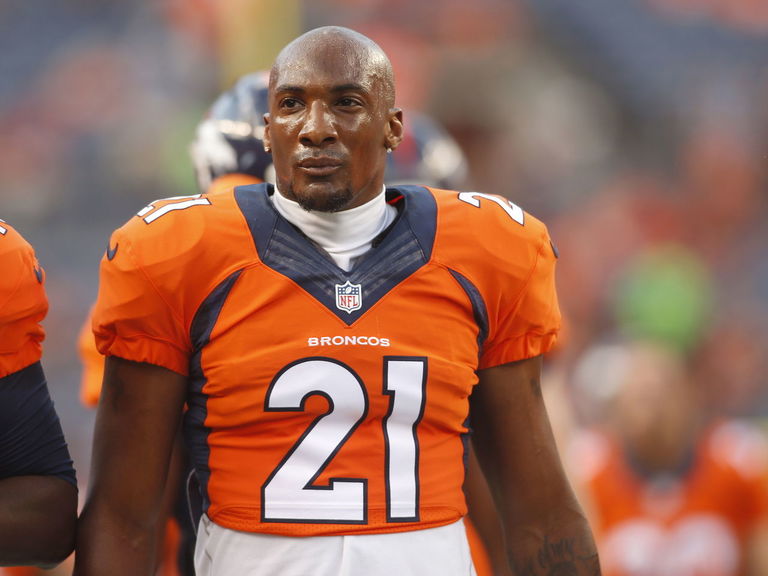 Broncos' Aqib Talib questionable to return vs. Dolphins with hamstring ...