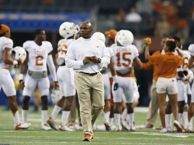 Report: Texas still pursuing Sterlin Gilbert for OC job, president ...
