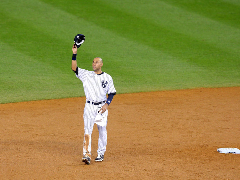VIDEO: Jeter hits walk-off single in final game at Yankee Stadium ...