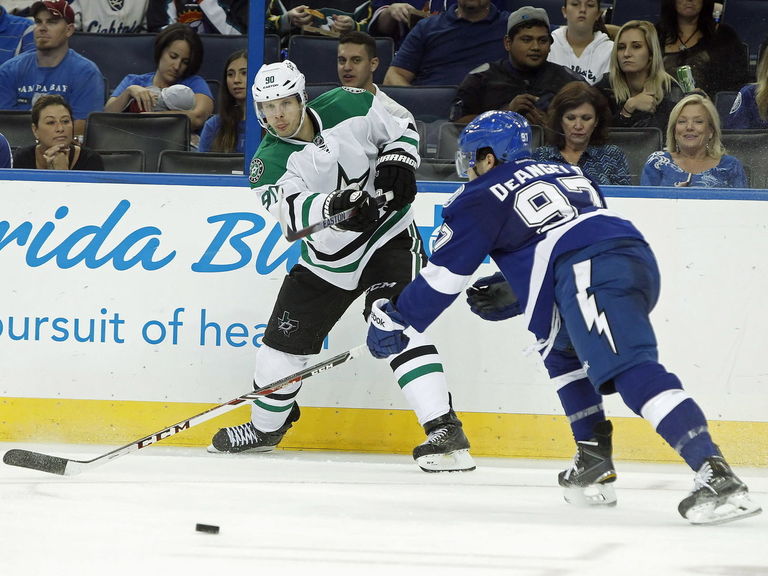 Lightning's DeAngelo sent back to junior despite comparisons to Dan ...