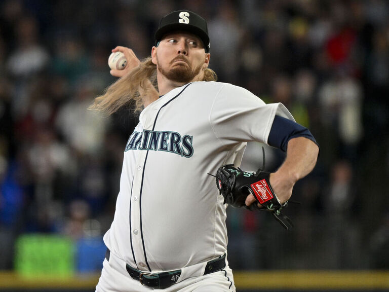 Mariners ship Stanek to Mets | theScore.com