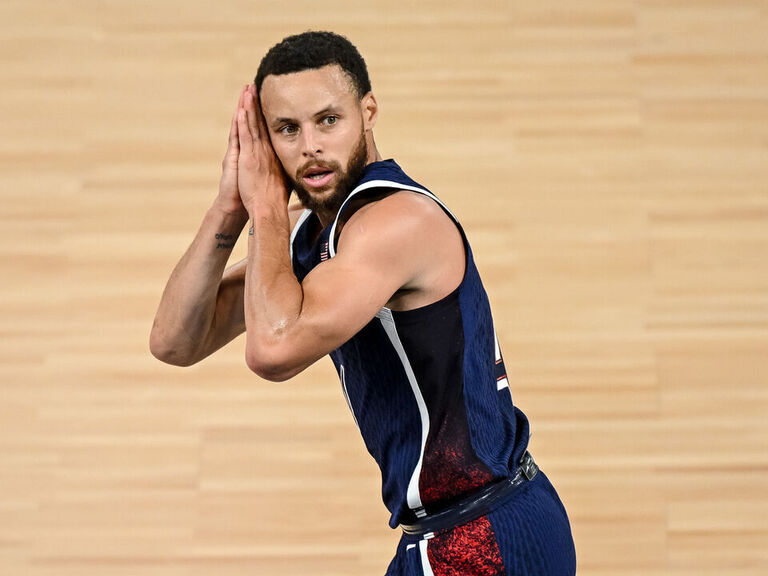 Inside the Stephen Curry flurry: How 4 shots sealed another gold for ...